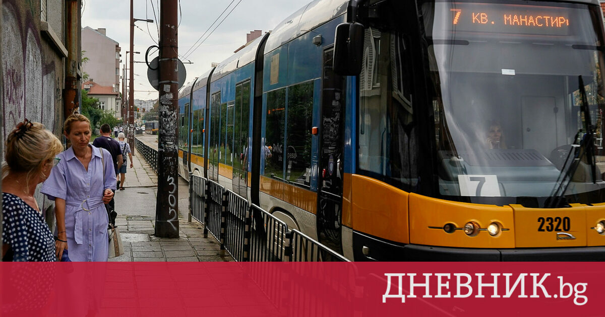 Над 400 хил. притежатели на карти за градския транспорт в София получават компенсация заради ...